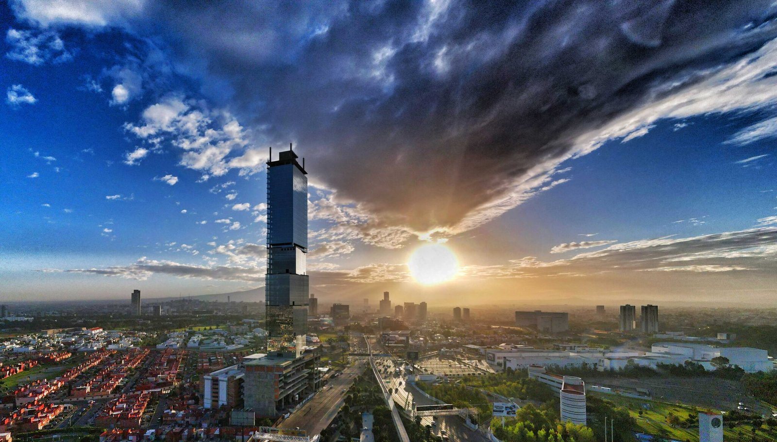 Inxignia, la torre más alta de oficinas en Puebla - Cover Media